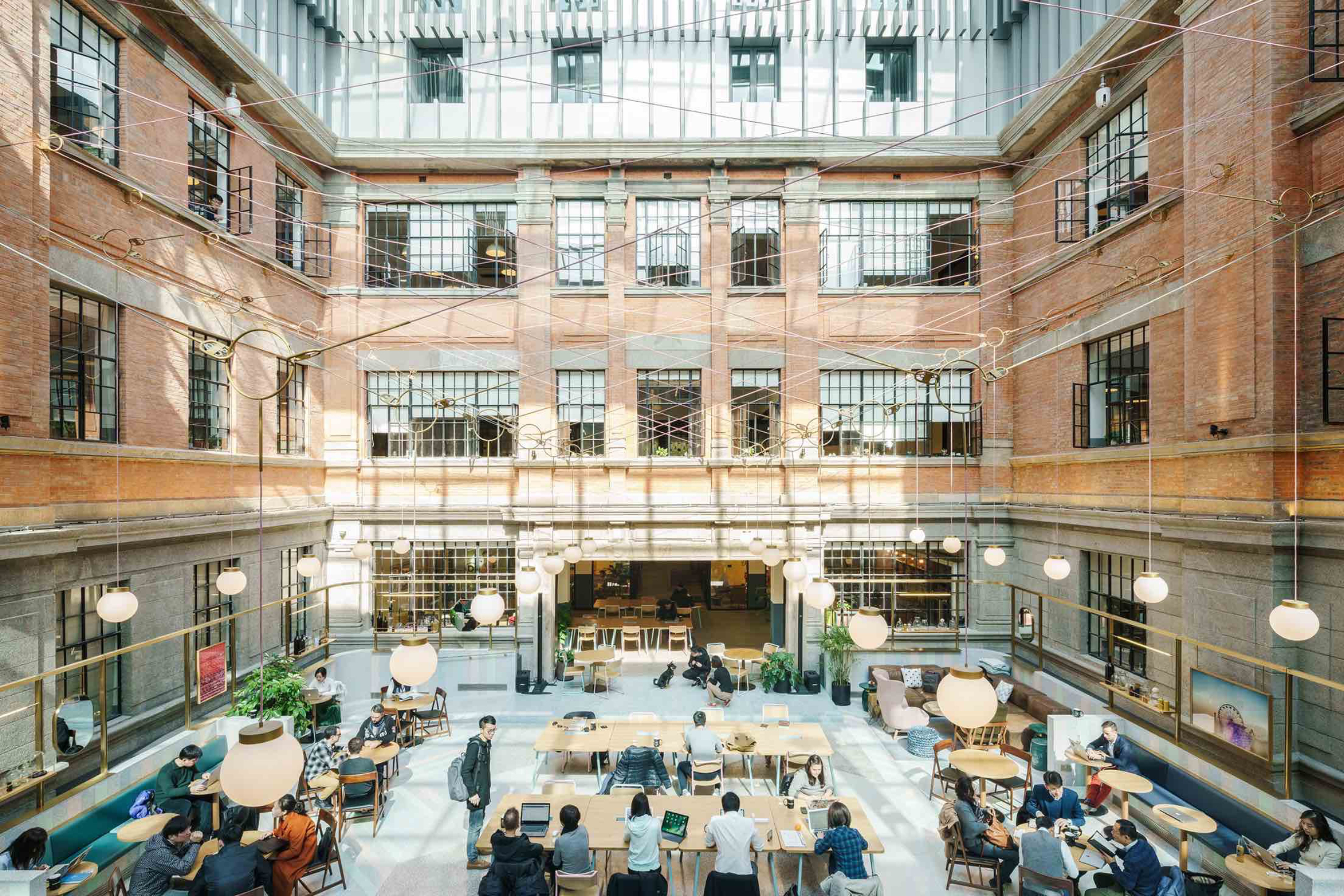 Top 10 Headquarters: WeWork 全球總部設計力 - 新創公司的時尚堡壘 | INHERITAGE 世代典傳